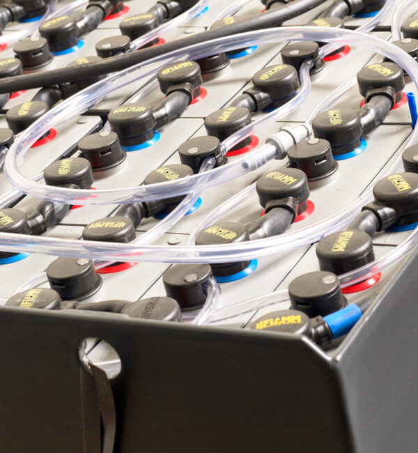 Heftruck accu in Emmeloord | Snel geleverd door Van Keulen Heftrucks